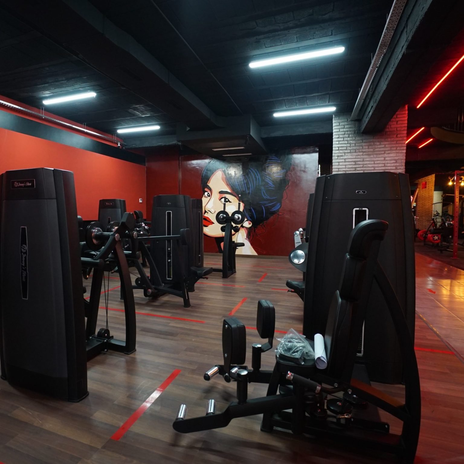 Meilleurs Clubs de Sport Tanger & Kénitra - Jimmy's Fitness